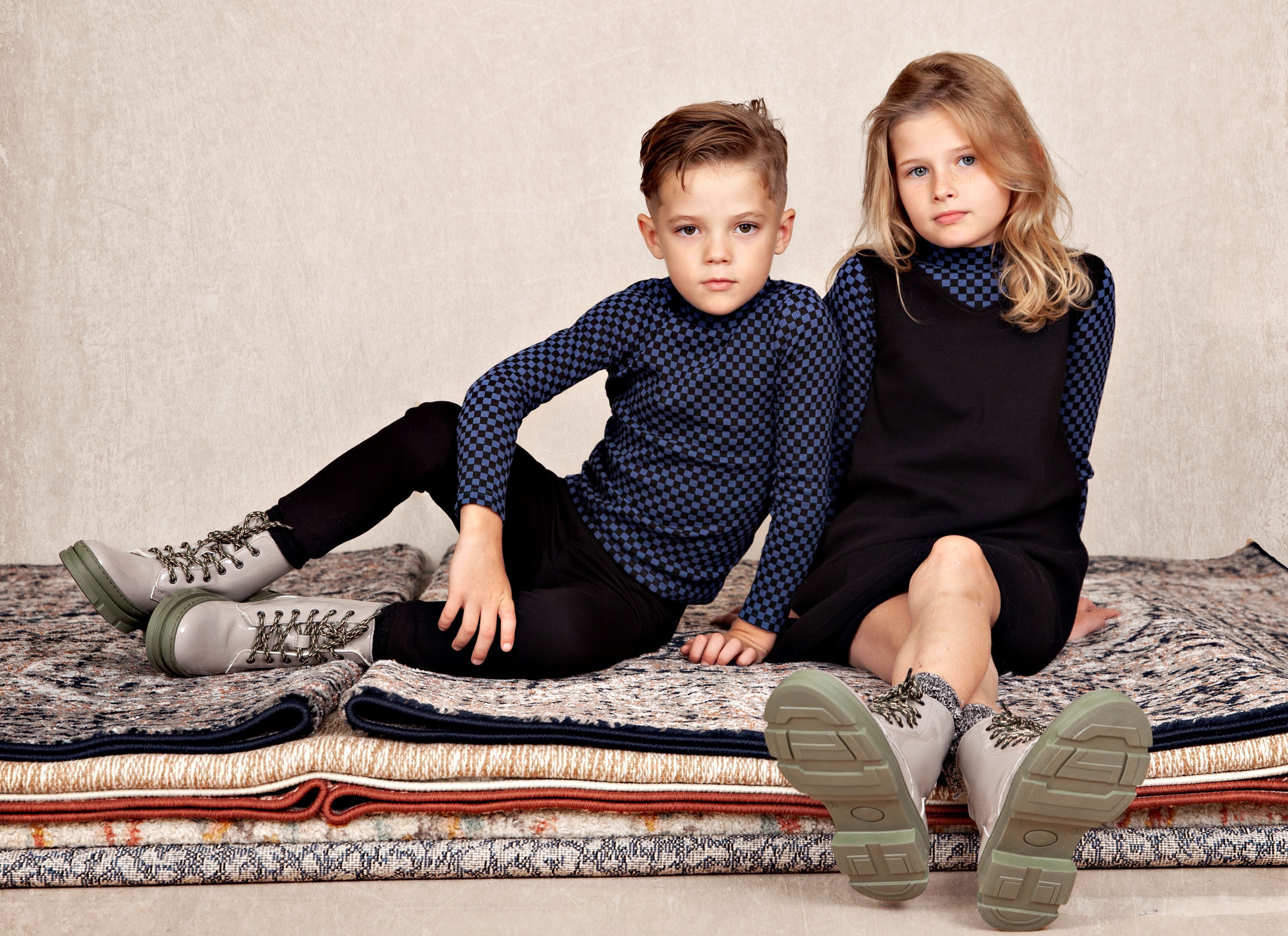 Checkered Collection – Pixie Rack